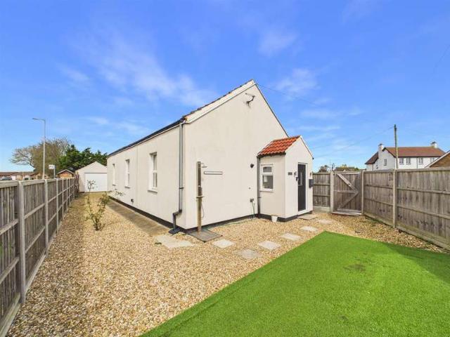 3 Bedroom Detached Bungalow