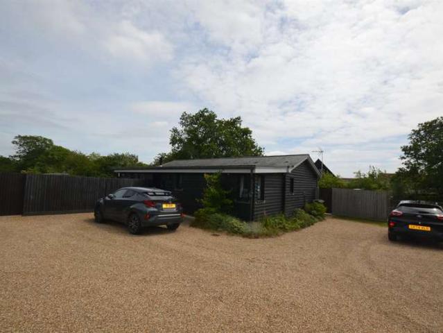 3 Bedroom Detached Bungalow