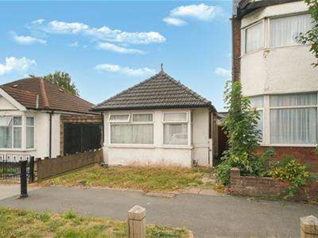 3 Bedroom Detached Bungalow