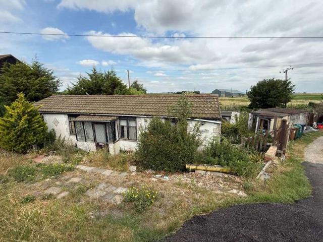 3 Bedroom Detached Bungalow