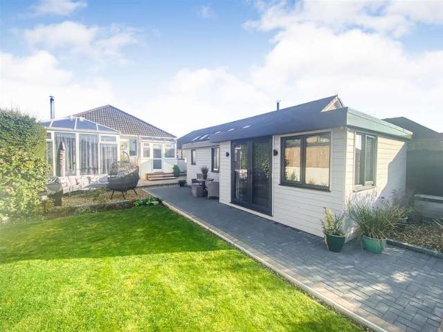 3 Bedroom Detached Bungalow