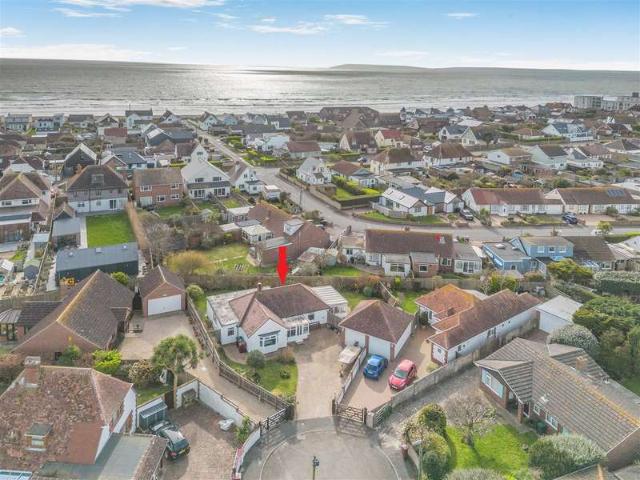 3 Bedroom Detached Bungalow