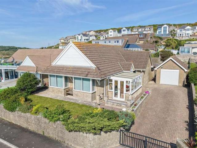 3 Bedroom Detached Bungalow