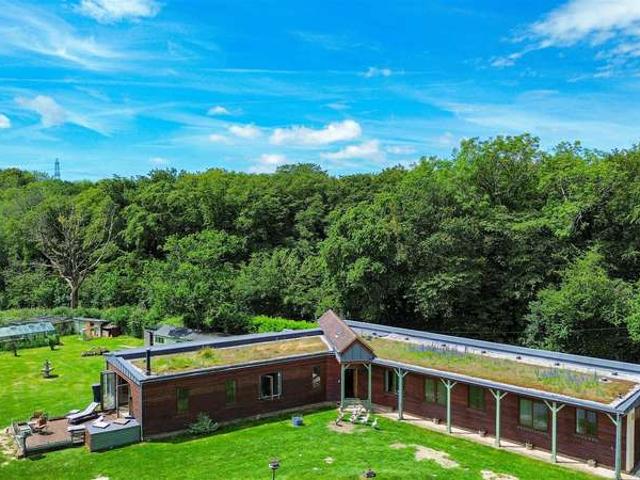 3 Bedroom Detached Bungalow