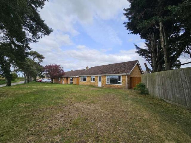 3 Bedroom Detached Bungalow