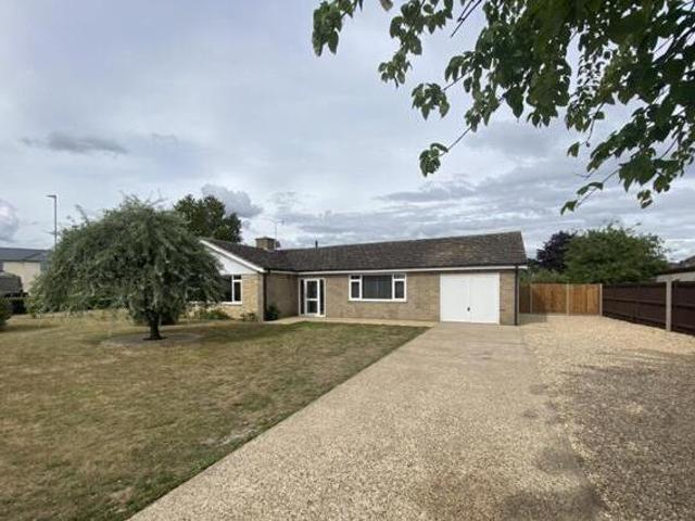 3 Bedroom Detached Bungalow For Rent In Cambs