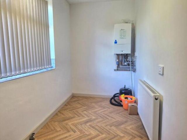 3 bedroom detached bungalow for rent in Craighall Road, Bolton, BL1