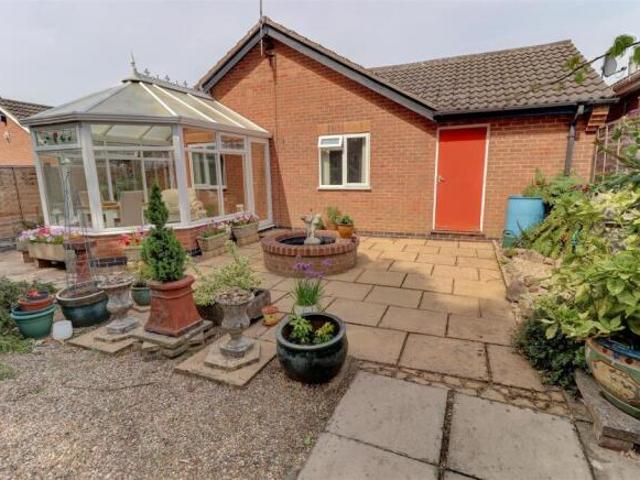 3 bedroom detached bungalow for rent in Anthony Drive, Thurnby, LE7