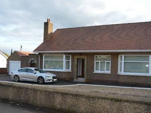 3 bedroom detached bungalow for rent in Auchinleck Road Cumnock Ayrshire KA18