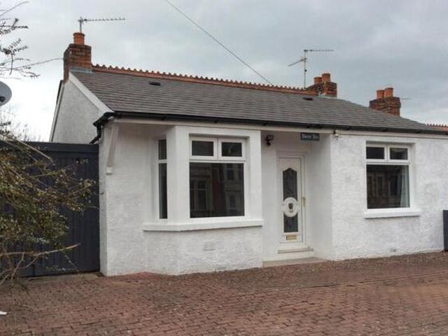 3 Bedroom Detached Bungalow For Rent In Barry