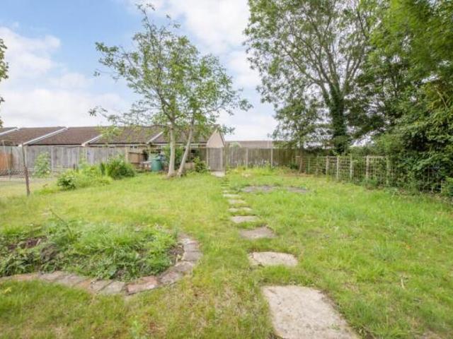 3 bedroom detached bungalow for rent in Blenheim Close, Sprowston, NR7