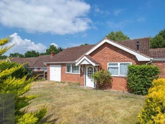 3 Bedroom Detached Bungalow For Rent In Drayton