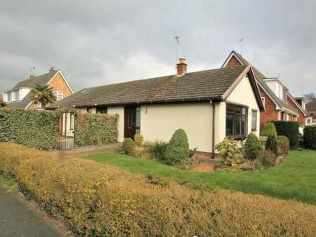 3 bedroom detached bungalow for rent in Hoole Road Hoole Chester CH2