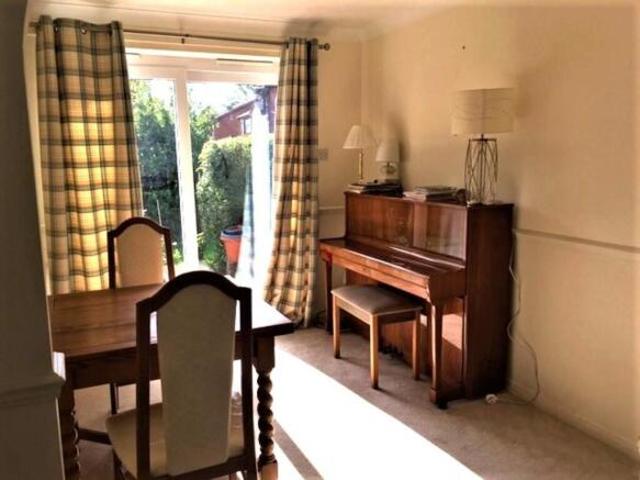 3 bedroom detached bungalow for rent in Lissett Close, Lincoln, LN6