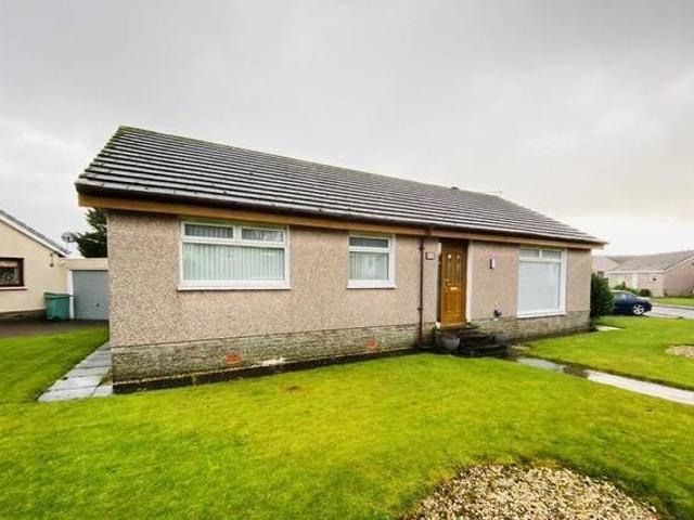3 bedroom detached bungalow for rent in MAYBOLE Ashgrove Avenue KA19