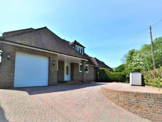 3 Bedroom Detached Bungalow For Rent In Ninfield