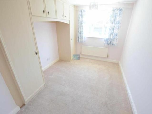 3 bedroom detached bungalow for rent in St. Albans Close, Bracebridge Heath, Lincoln, LN4