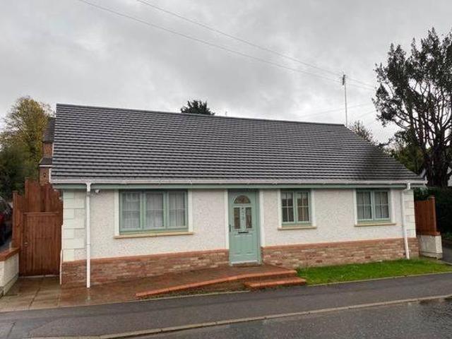 3 bedroom detached bungalow for rent in Woodside Road LU1