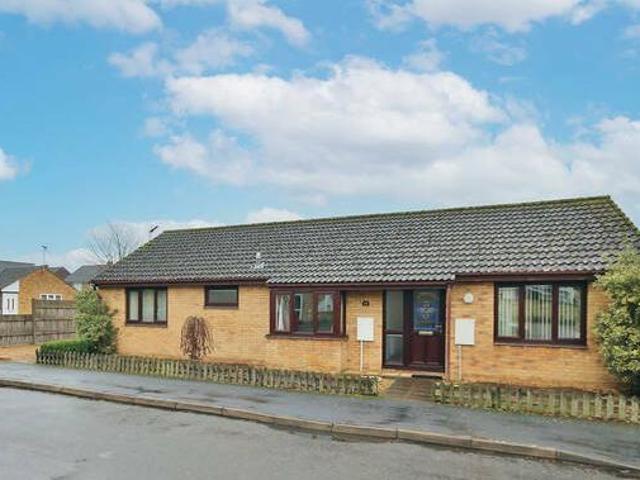 3 bedroom detached bungalow for rent in Walkling Way Milton CB24