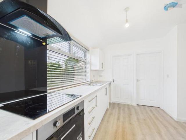 3 bedroom detached bungalow for rent in Welland Road, Dogsthorpe, Peterborough, PE1