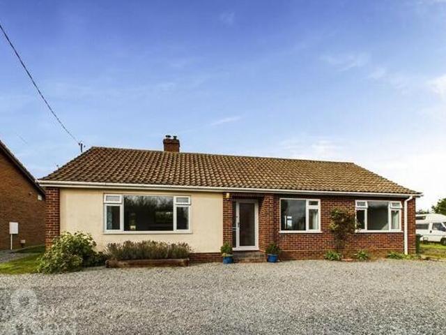 3 Bedroom Detached Bungalow For Rent In Wreningham