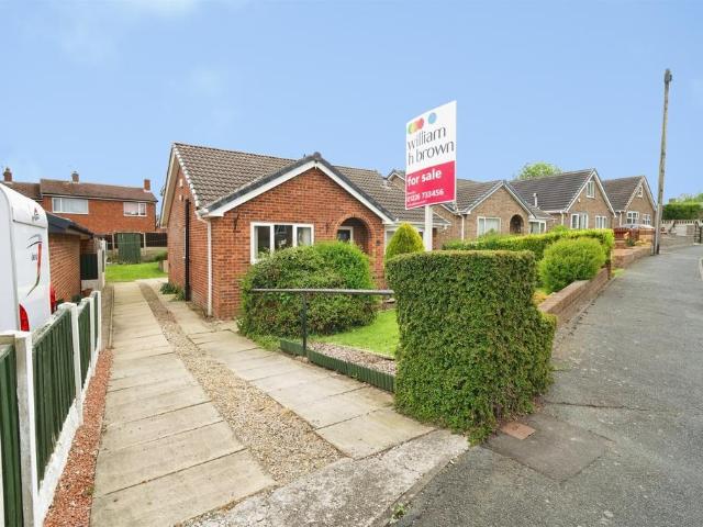 3 bedroom detached bungalow for sale