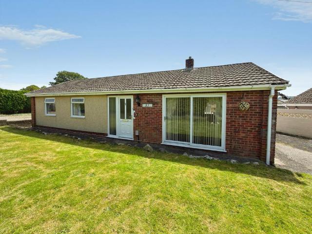 3 bedroom detached bungalow for sale