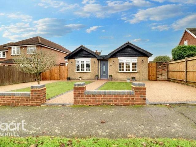 3 bedroom detached bungalow for sale