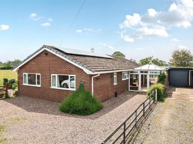 3 bedroom detached bungalow for sale