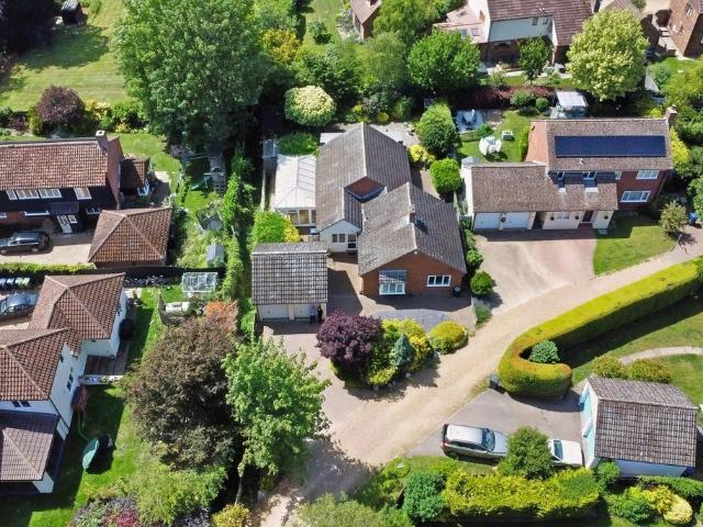 3 bedroom detached bungalow for sale