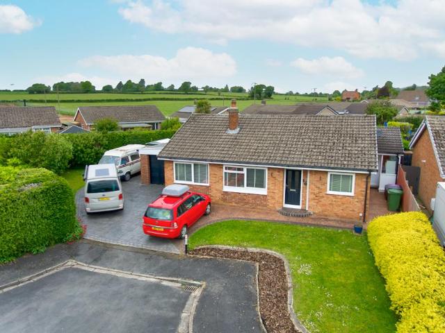 3 bedroom detached bungalow for sale