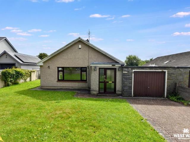 3 bedroom detached bungalow for sale