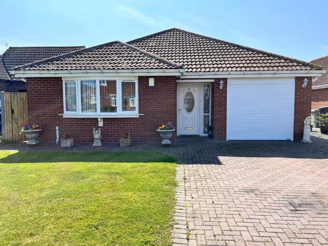 3 bedroom detached bungalow for sale