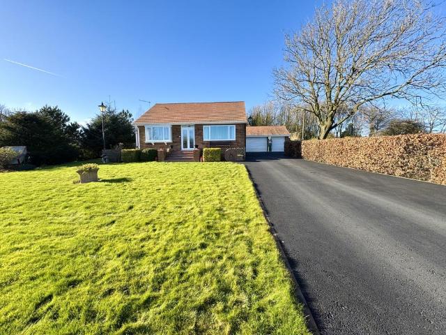 3 bedroom detached bungalow for sale