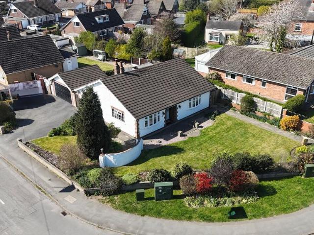 3 bedroom detached bungalow for sale
