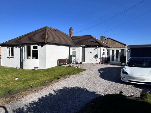 3 bedroom detached bungalow for sale