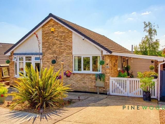 3 bedroom detached bungalow for sale