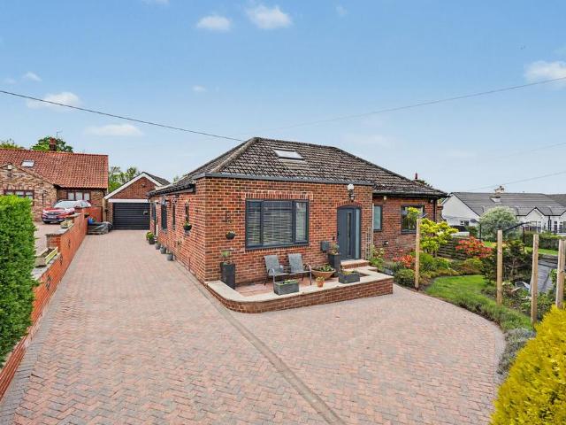 3 bedroom detached bungalow for sale