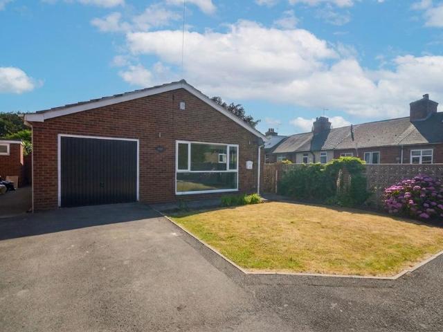 3 bedroom detached bungalow for sale
