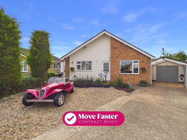 3 bedroom detached bungalow for sale