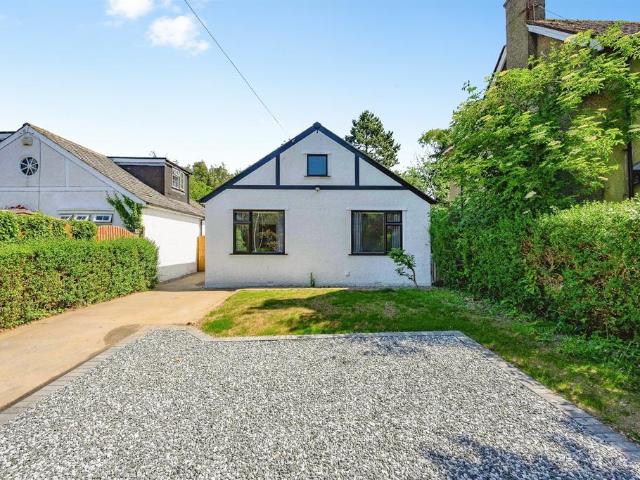 3 bedroom detached bungalow for sale