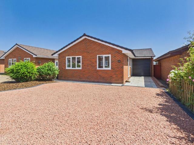 3 bedroom detached bungalow for sale