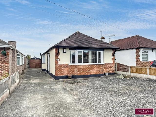 3 bedroom detached bungalow for sale