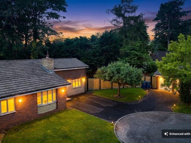 3 bedroom detached bungalow for sale