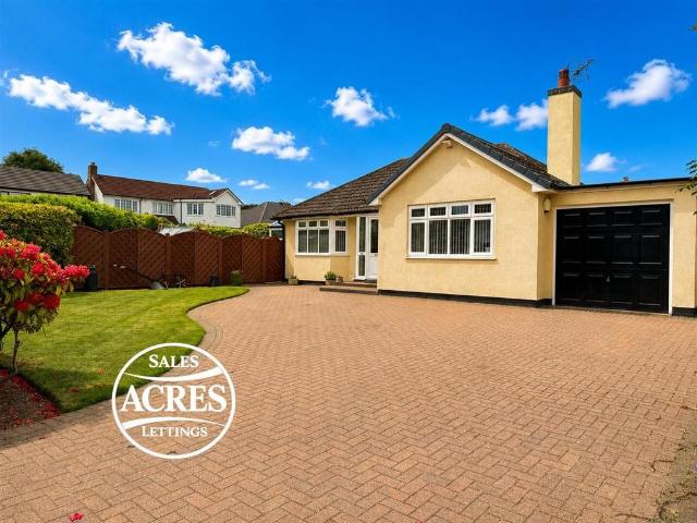 3 bedroom detached bungalow for sale