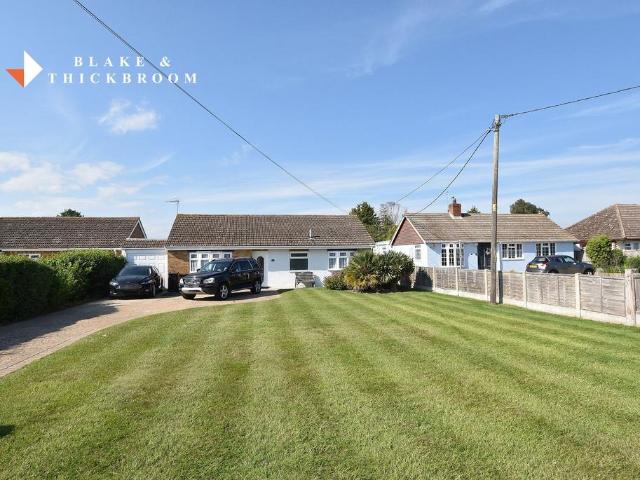 3 bedroom detached bungalow for sale