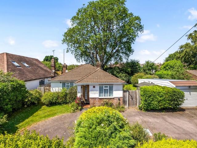 3 bedroom detached bungalow for sale