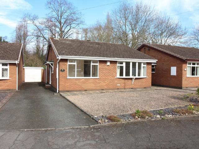 3 bedroom detached bungalow for sale