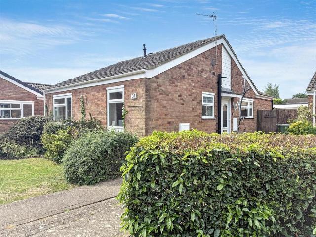 3 bedroom detached bungalow for sale
