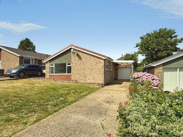 3 bedroom detached bungalow for sale